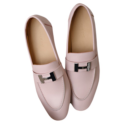 彭姐清新粉色真皮乐福鞋女