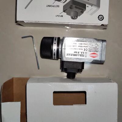 议价Barcontrol压力传感器 PDS-1-008-M-2-2
