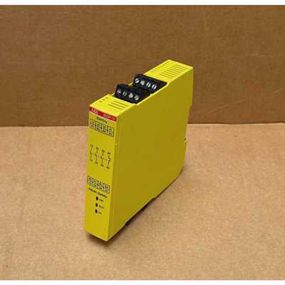 ABB  2TLA010040R0000  SENTRYBSR10 SafetyExpansion Relay 24VD