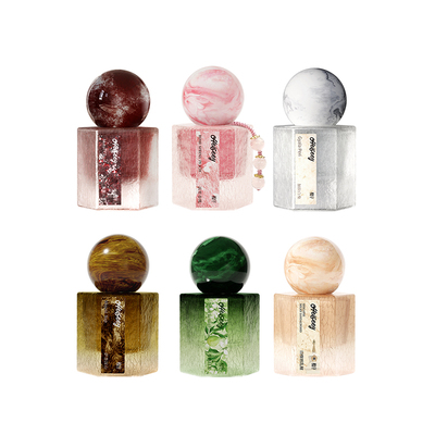 「富贵千金香」生在罗马伪体香