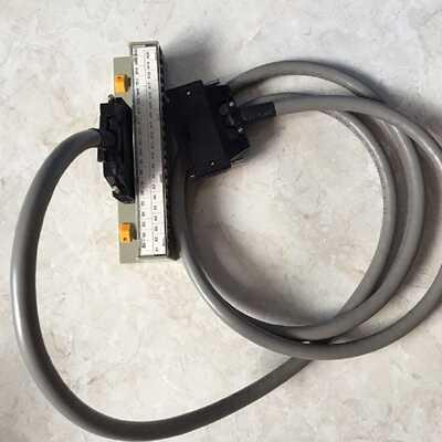 议价三菱 L02CPU LX41C4-CM LY42NT1P-CM 用端子台及电缆线 一套