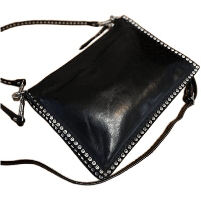 时尚大气洗水植鞣牛皮铆钉信封包