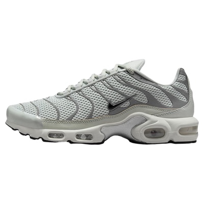耐克（Nike）女鞋新款潮流时尚休闲运动鞋透气跑步鞋FV8480-002