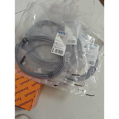 〔议价-可维修〕全新FESTO费斯托磁性开关NEBB-M8W3-P-2.5- 工业