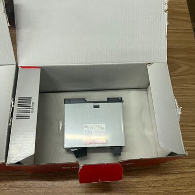 议价倍福BECKHOFF CU2005和CU1521交换机，全新