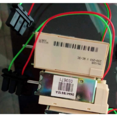 议价施耐德欠压脱扣器MN/UVR200-250DCAC380-480V失压线圈33671 3