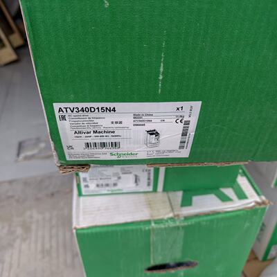 变频器ATV340D15N4，全新，带装，三—议价