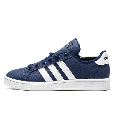 adidas阿迪达斯运动鞋