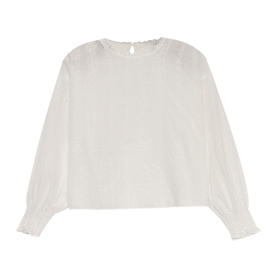 在途ins蕾丝钩花灯笼长袖上衣