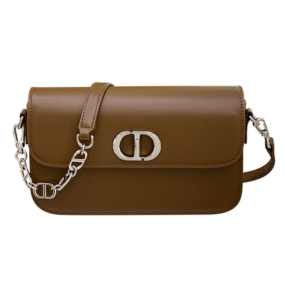 链条斜挎小方包女高级感轻奢2026新款小众爆款上班精致高档小包包