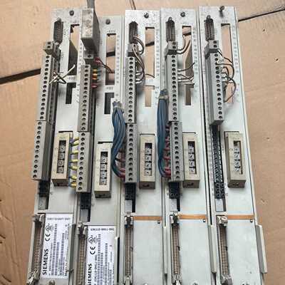 溢价-驱动轴卡6SN1118-0AA11-0AA1两张。6S