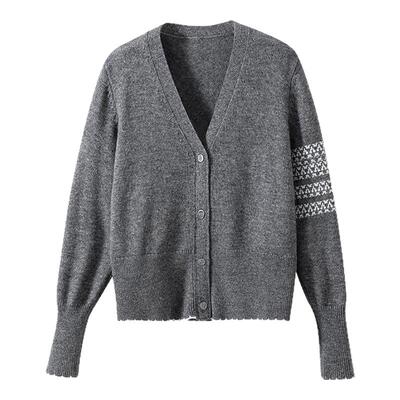 四道杠雪花小狗提花针织开衫毛衣