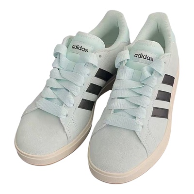阿迪达斯薄荷绿休闲时尚低帮板鞋