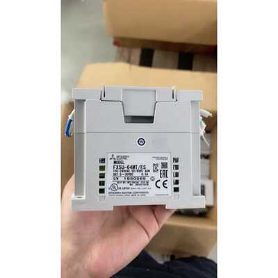 议价，三菱PLCFX5U64MTES实图拍摄电子厂车间更换下的功能包好成