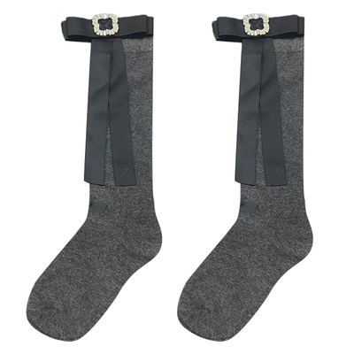 夜间教习室丝带方钻蝴蝶结