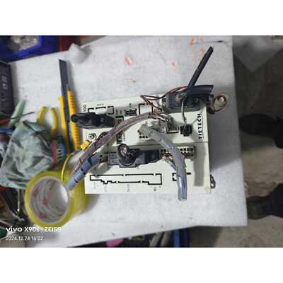 溢价-泰志达机器人控制器型号TRC13001S实图拍