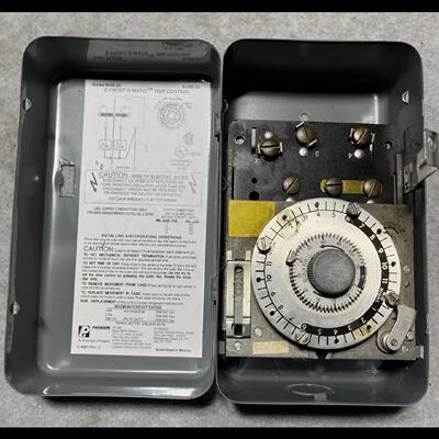 议价Paragon Mechanical 8000 Series Defrost Timer (8045-20)