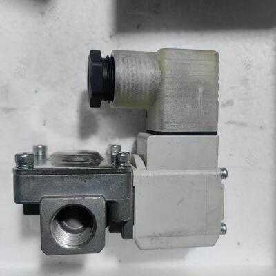 SMC 原装电磁阀  VXD230BZ2AXB议价