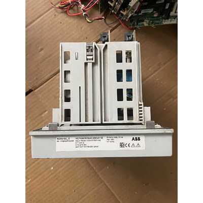 议价ABB综合保护器REF615C_E，型号HCFKAFADAC