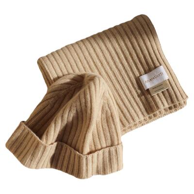 AI家意式登峰纯羊绒围巾+帽子