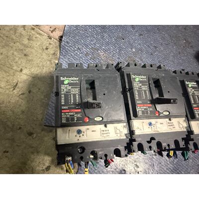 【维修议价】塑壳断路器老款NSX100F有4个140一个议价855