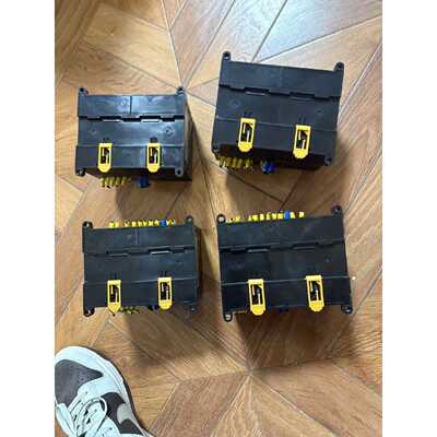 议价CP1EN30DRD带模块CP1WCIF12模块二维修