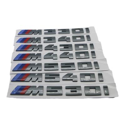 宝马灰色M340i车标灰色车标