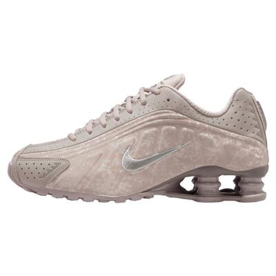 NikeShoxR4女款低帮跑步鞋