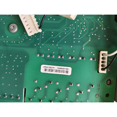 议价软启动器主板 ATS48D47Q，原装拆机，成色看图吧