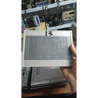 议价-昆仑通态触摸屏型号TPC7022Es7张成色如图