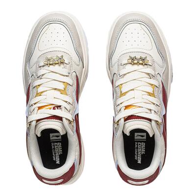 李宁正品女子复古休闲板鞋