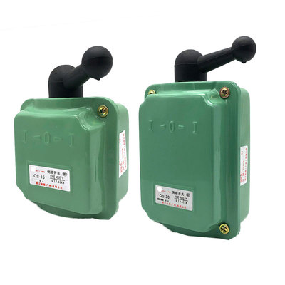 珠江QS-60/30/15防水倒顺开关