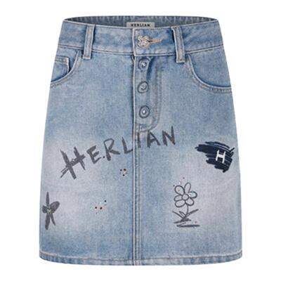 herlian牛仔裙涂鸦日常