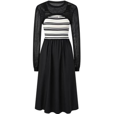 太平鸟女装2025秋季两件式连衣裙A1FAE2516