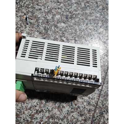 议价信捷PLCXC224RE带蓝标维修
