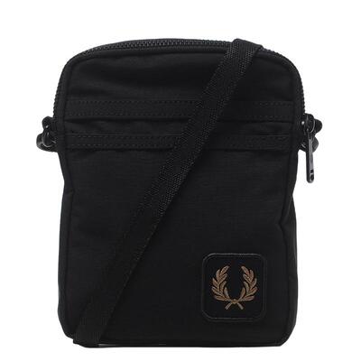 FREDPERRY斜挎包小包简约基础款