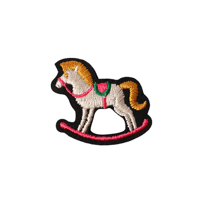 精致可爱设计感小众日系胸针