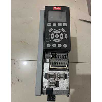 议价丹佛斯变频器FC302PK75T5E20H0.75k维修