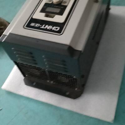 溢价-变频器22KWNVF2G22PS4原装拆机实物-可维修