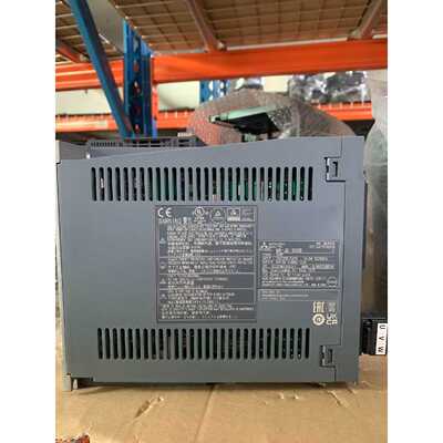 MR-JE-300B 3AC200-2 三凌 驱动器3KW