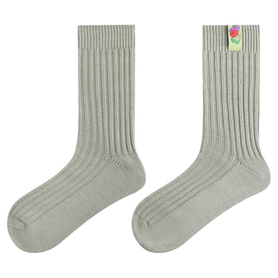 鲜果布衣保暖中筒针织袜女