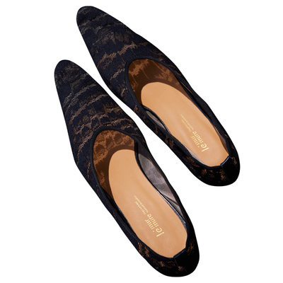 Le'Murmure浮绘绣蕾丝复古单鞋