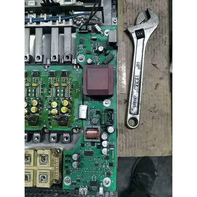 询价-A5E00983841S120变频器132A 200
