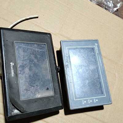 溢价-Samkoon显控触摸屏SA-4.3A，2台，成色如图，
