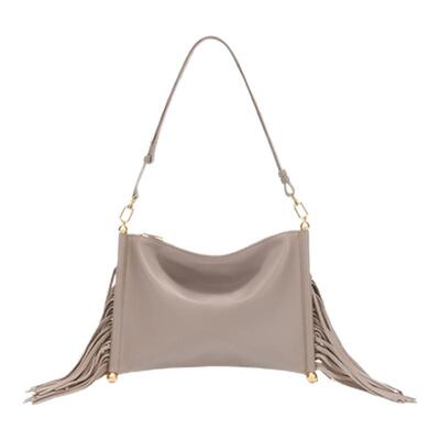 FURLASFERASOFT迷你流苏包