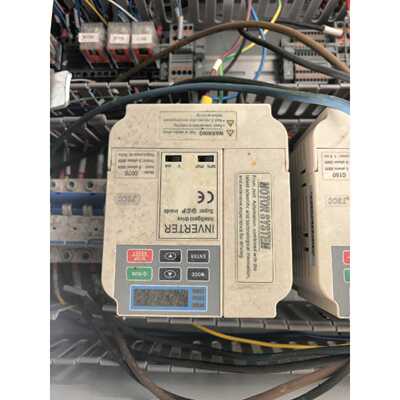 议价JSCC精研变频器C0750.75kw380V三相输入输维修