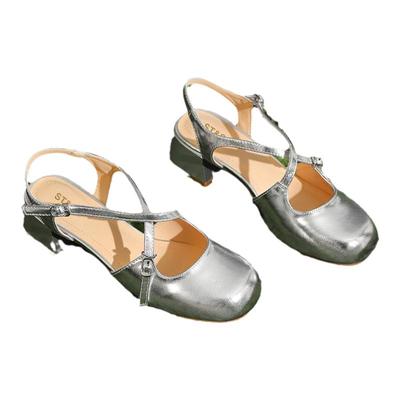 星期六粗跟包头凉鞋银色