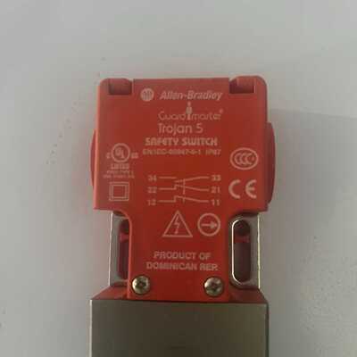 Allen-Bradley Trojan 5-GD2安全锁，议价
