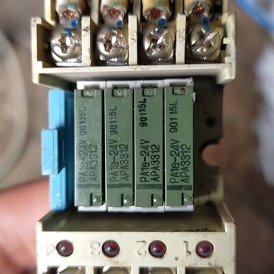 RT3S-24V;AY33002模块式继电器内置PA1a