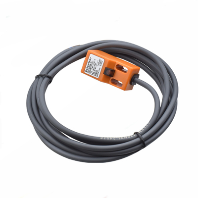 倍福宁方型接近开关传应器SN=5MM